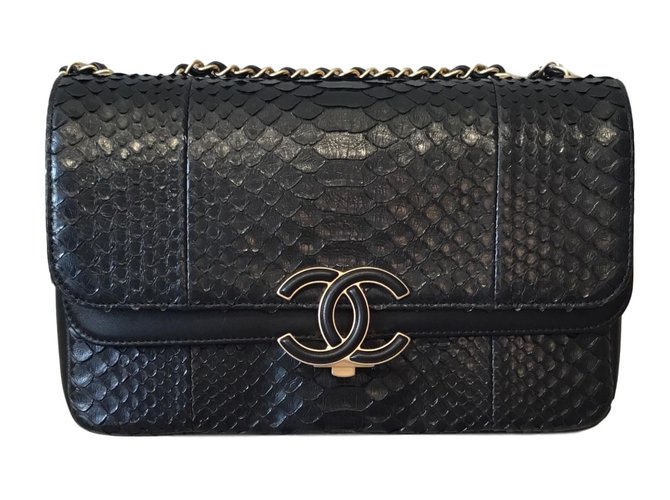 Sac chanel en Python Noir ref.71962 - Joli Closet