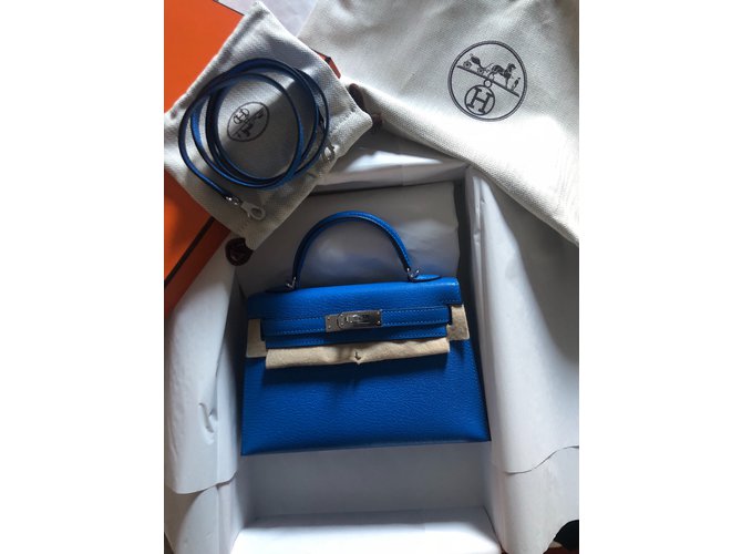 Hermès Mini Kelly Blue Leather ref.82541 - Joli Closet
