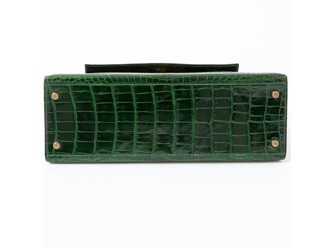 Hermès Kelly 32 Green Exotic leather ref.83892 - Joli Closet