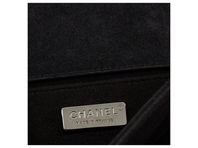CHANEL BOY PYTHON RARE ! Cuirs exotiques Noir Argenté ref.120421 - Joli ...