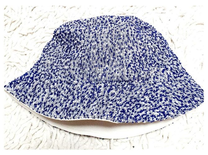 Chapeaux Chanel Chapeau bob chanel neuf S Coton Blanc,Bleu Marine ref ...