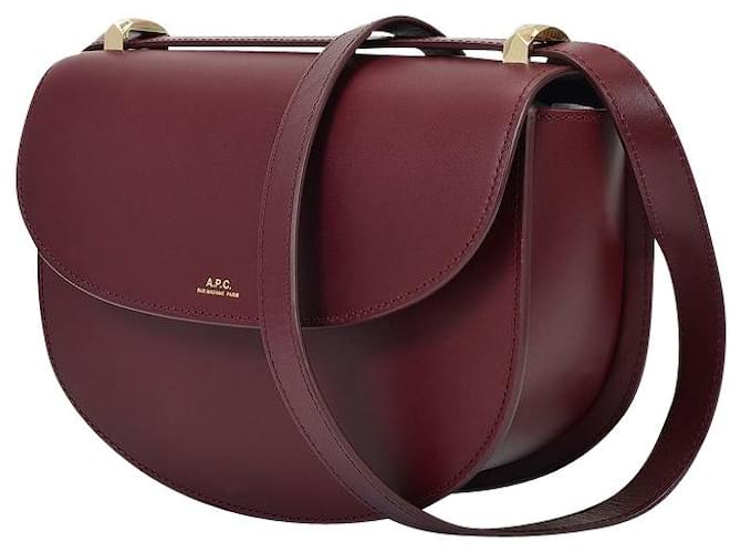 Apc Geneve Bag in Burgundy Leather Red Dark red ref.512371 - Joli Closet