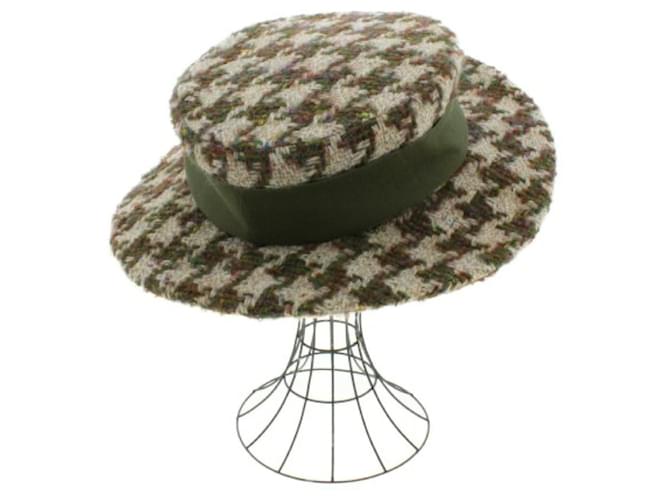 Chanel Chapeaux Laine Multicolore ref.622825 - Joli Closet