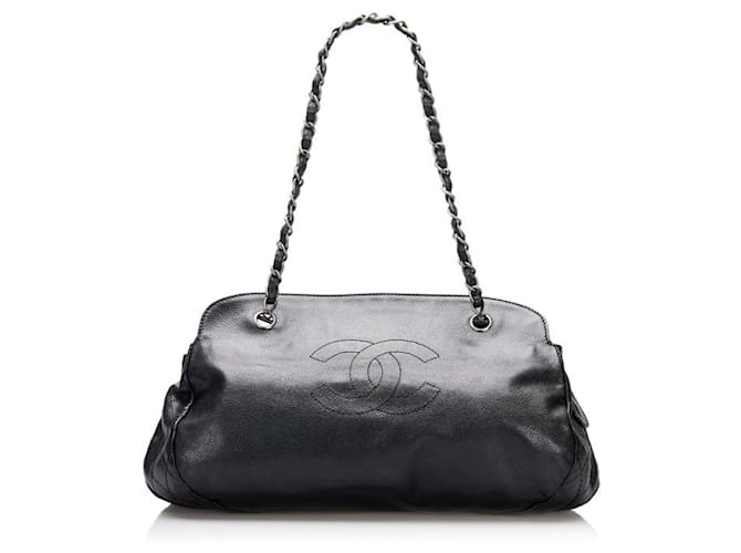 Chanel shoulder bag Black Leather ref.842136 - Joli Closet