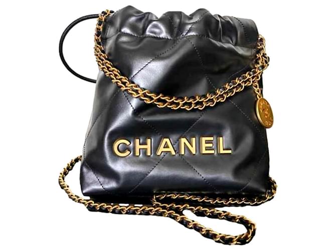 Chanel 22 mini Black Leather ref.896764 - Joli Closet