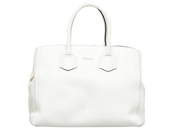 Furla White Leather ref.944470 - Joli Closet