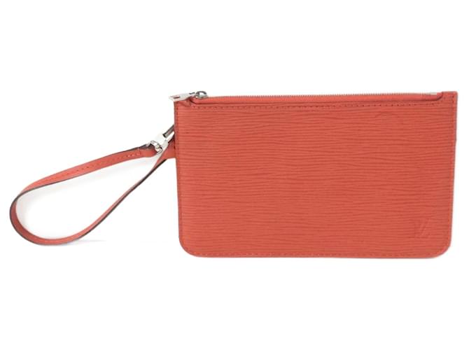Neverfull Louis Vuitton Pochette Orange Leather ref.958872 - Joli Closet