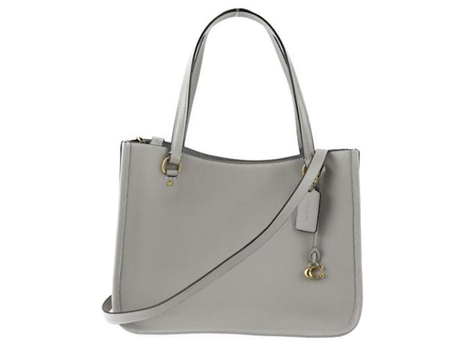 Coach (Sold) - Joli Closet