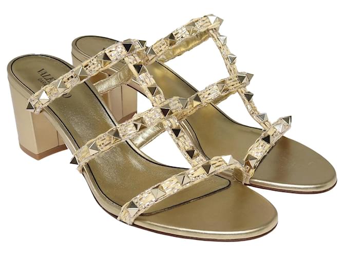 Valentino Gold Rockstud Raffia Slide Sandal Golden Cloth ref.1035350 ...
