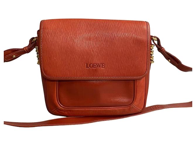Handbags Loewe Red Leather ref.JC1211588 (Sold) - Joli Closet