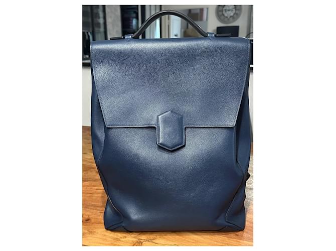 Hermès Hermes - Hermes Flash backpack Navy blue Leather ref.1404174 ...