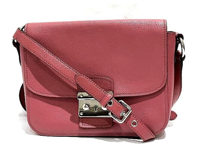 Miu Miu Pink Leather Shoulder Bag ref.1555497 - Joli Closet