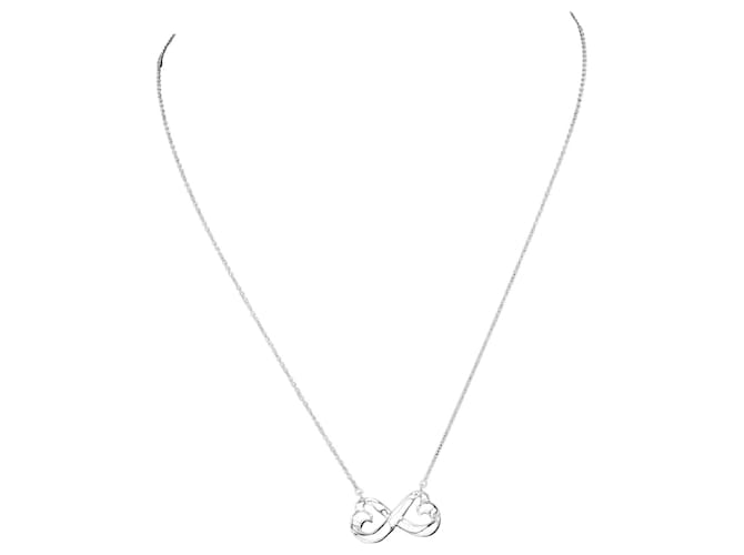 Tiffany & Co Loving heart Silvery Silver ref.1791486 - Joli Closet