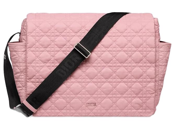 Dior pink changing bag Cloth ref.1871031 - Joli Closet