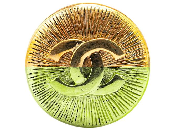 Broche ronde Chanel Coco Mark Plaqué or Doré ref.2017453 - Joli Closet