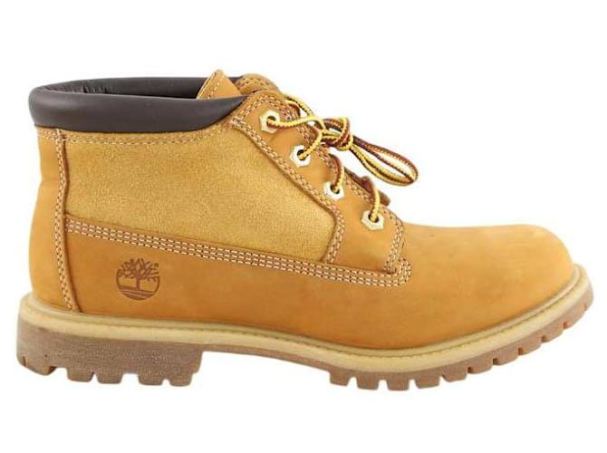 Timberland Camel leather boots ref.2451549 - Joli Closet