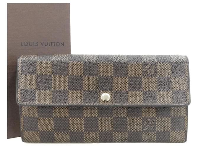Louis Vuitton Damier Long Wallet Brown Cloth ref.2475443 - Joli Closet