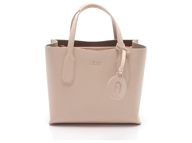 Furla Classic Leather Handbag Beige ref.2549773 - Joli Closet