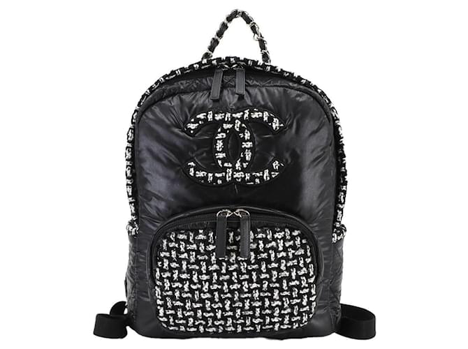 Chanel Coco Neige Backpack Black White Tweed Nylon ref.2571750 - Joli ...