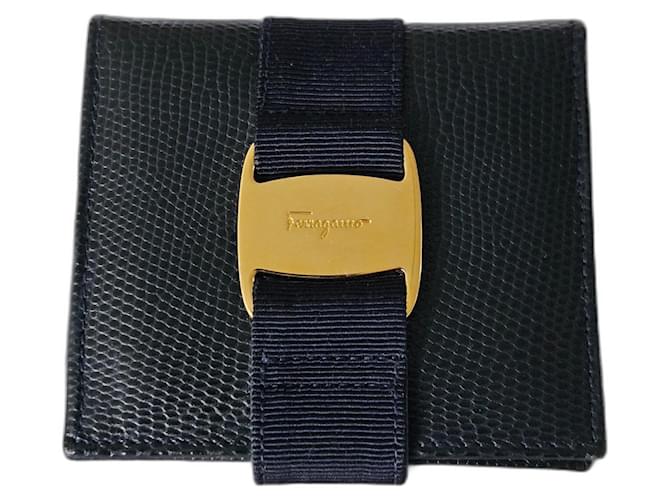 Salvatore Ferragamo Card wallet Navy blue Leather ref.2580169 - Joli Closet