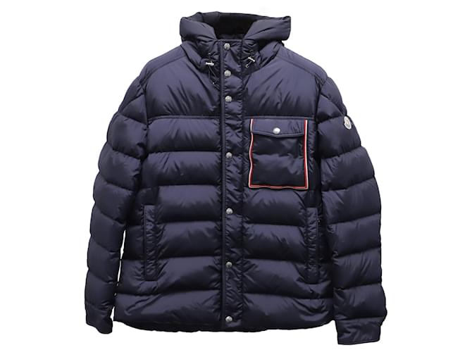 Doudoune a capuche Moncler Prevot en polyamide bleu Nylon ref.869607 Joli Closet