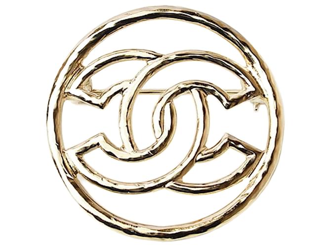 Gold chanel pin store