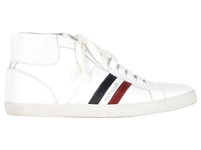 Baskets montantes rayees Moncler Monte Carlo en cuir blanc ref.1675248 Joli Closet