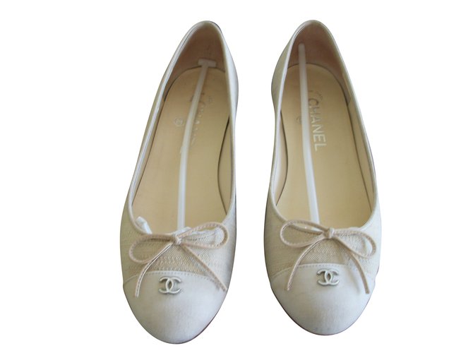 Chanel Ballerinas Beige Silk Cotton ref.55467 - Joli Closet