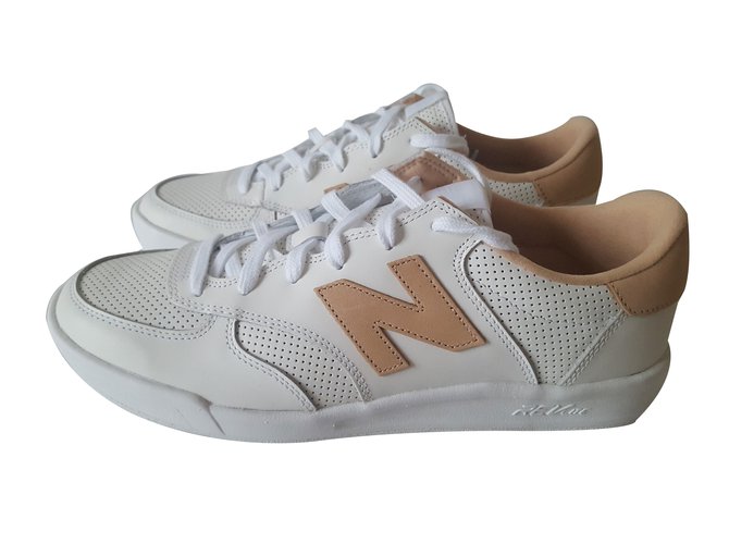 Baskets New Balance Cuir Blanc ref.62025 - Joli Closet