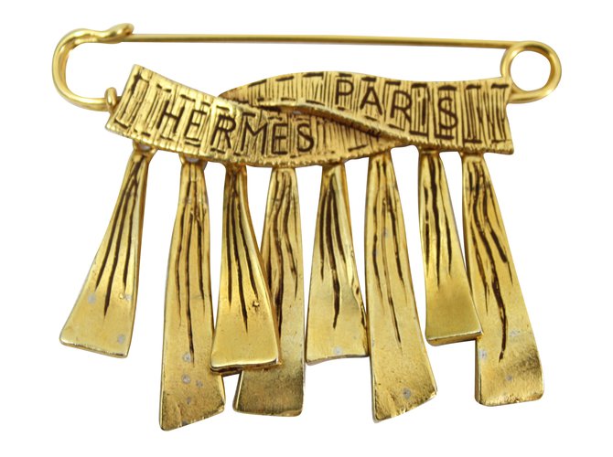 Hermès Pins & brooches Golden Metal ref.69237 - Joli Closet