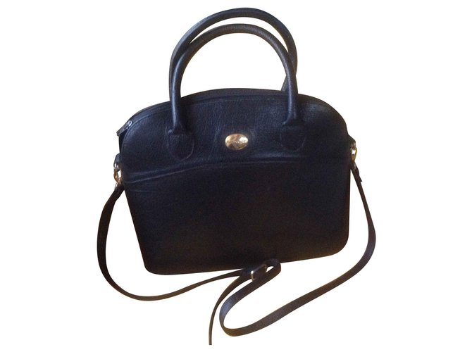 Mac Douglas Beautiful handbag or shoulder Black Leather ref.113847 ...