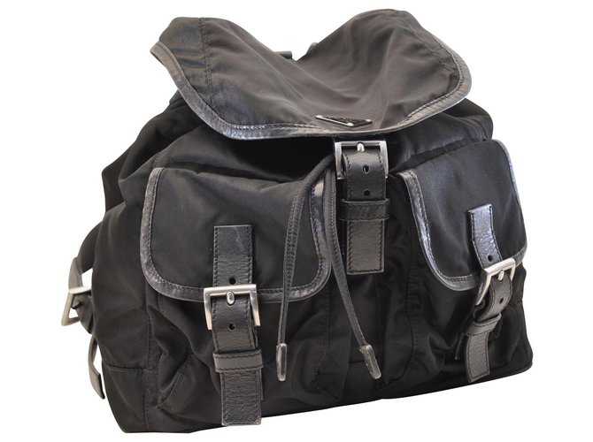 Prada Knapsack Black Synthetic ref.133322 - Joli Closet