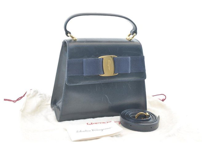 Salvatore Ferragamo 2 Way Blue Leather ref.148078 - Joli Closet