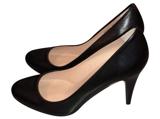 Hugo Boss Escarpins Boss noirs à talons Cuir ref.162450 - Joli Closet