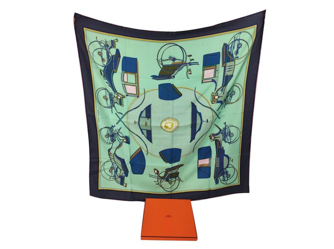 Hermès transformation cars Multiple colors Silk ref.194396 - Joli Closet
