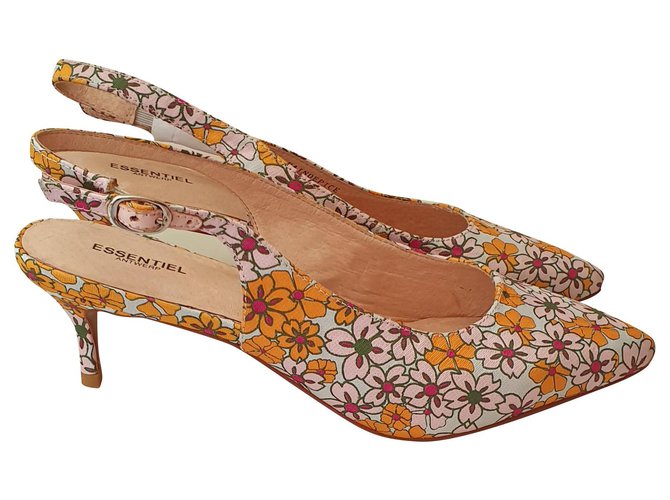 Essentiel Antwerp Heels Multiple colors Eggshell Cloth ref.232204 ...