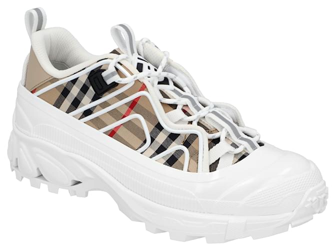 Burberry men arthur sneakers in archive beige cotton ref.604492 - Joli ...