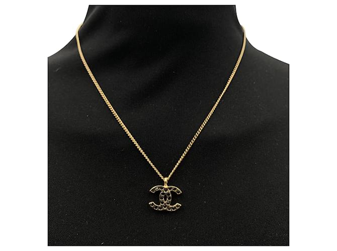 Chanel Gold Metal Chain Necklace CC Logo Pendant with Crystals Golden ...
