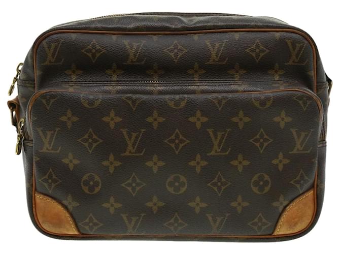 Louis Vuitton Nile Castaño Lienzo ref.663109 - Joli Closet