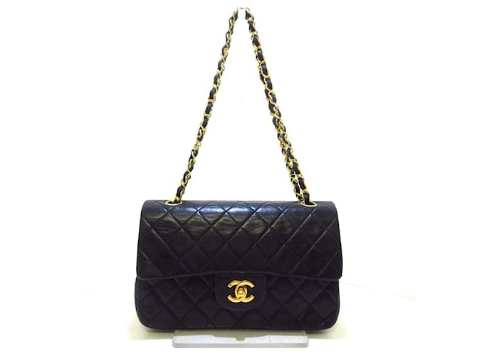 Chanel Classic Flap Black Leather ref.712551 - Joli Closet