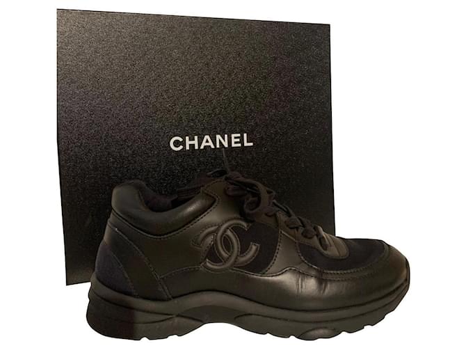 Chanel RARE BLACK SNEAKERS CLASSIC SIZE 40 Leather ref.743574 - Joli Closet
