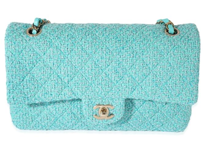 Timeless Chanel 22k Quilted Tweed Classic Medium lined Flap Bag Blue ...