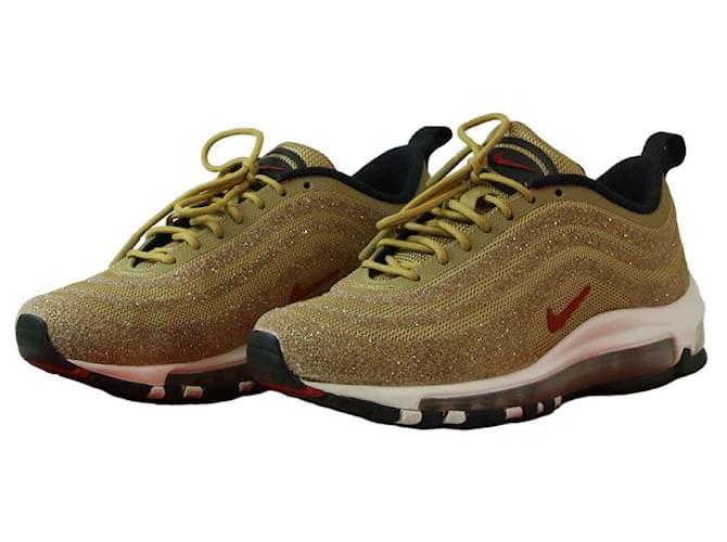 Baskets Nike 37 Doré ref.749581 - Joli Closet