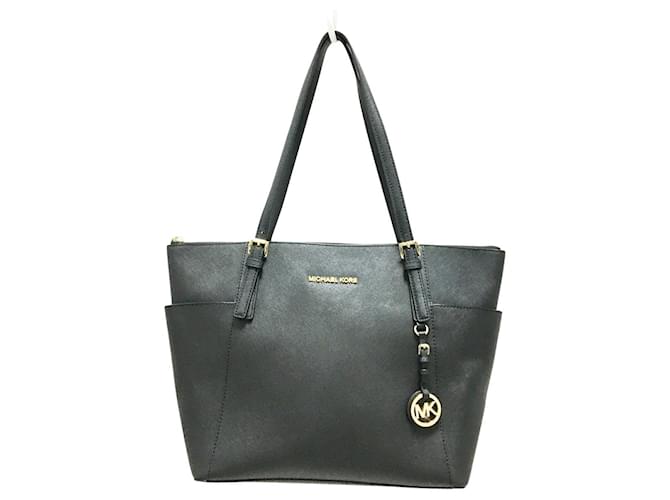 Michael Kors Black Leather ref.752358 - Joli Closet