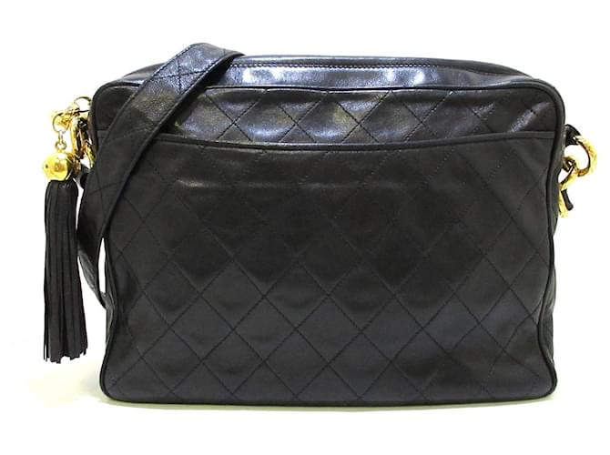 Chanel Matrasse Black ref.773148 - Joli Closet