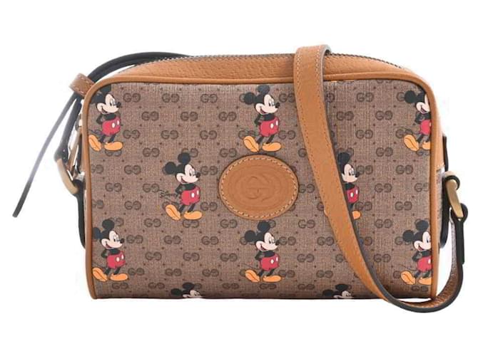 Gucci GG Supreme Brown Cloth ref.782476 - Joli Closet