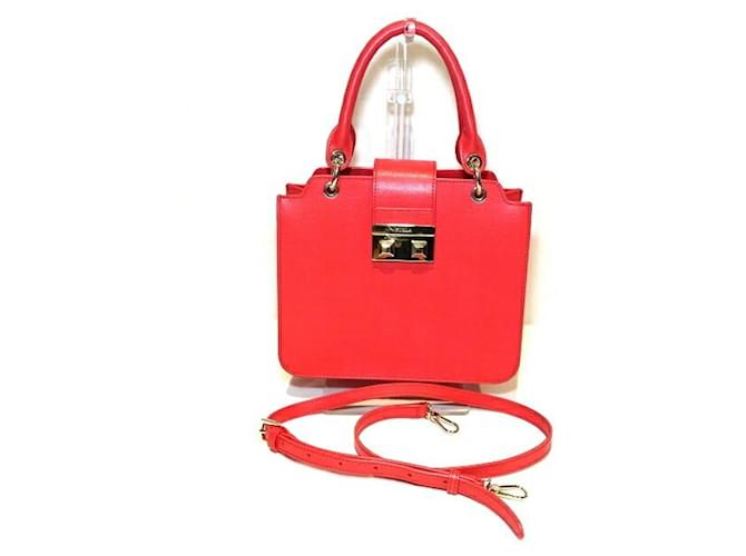 Furla Red Leather ref.817608 - Joli Closet