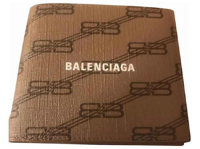 Balenciaga Wallets Beige Leather ref.888604 - Joli Closet