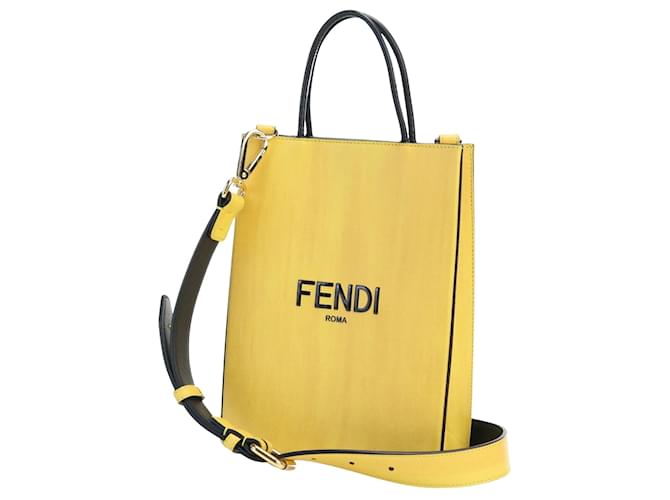Fendi Yellow Leather ref.923975 - Joli Closet