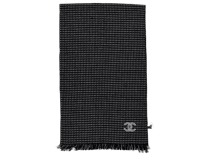 Chanel Fringed Stole in Black Cashmere Wool ref.949015 - Joli Closet